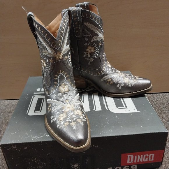 dingo | Shoes | Dingo Primrose Embroidered Short Western Cowboy Boots ...